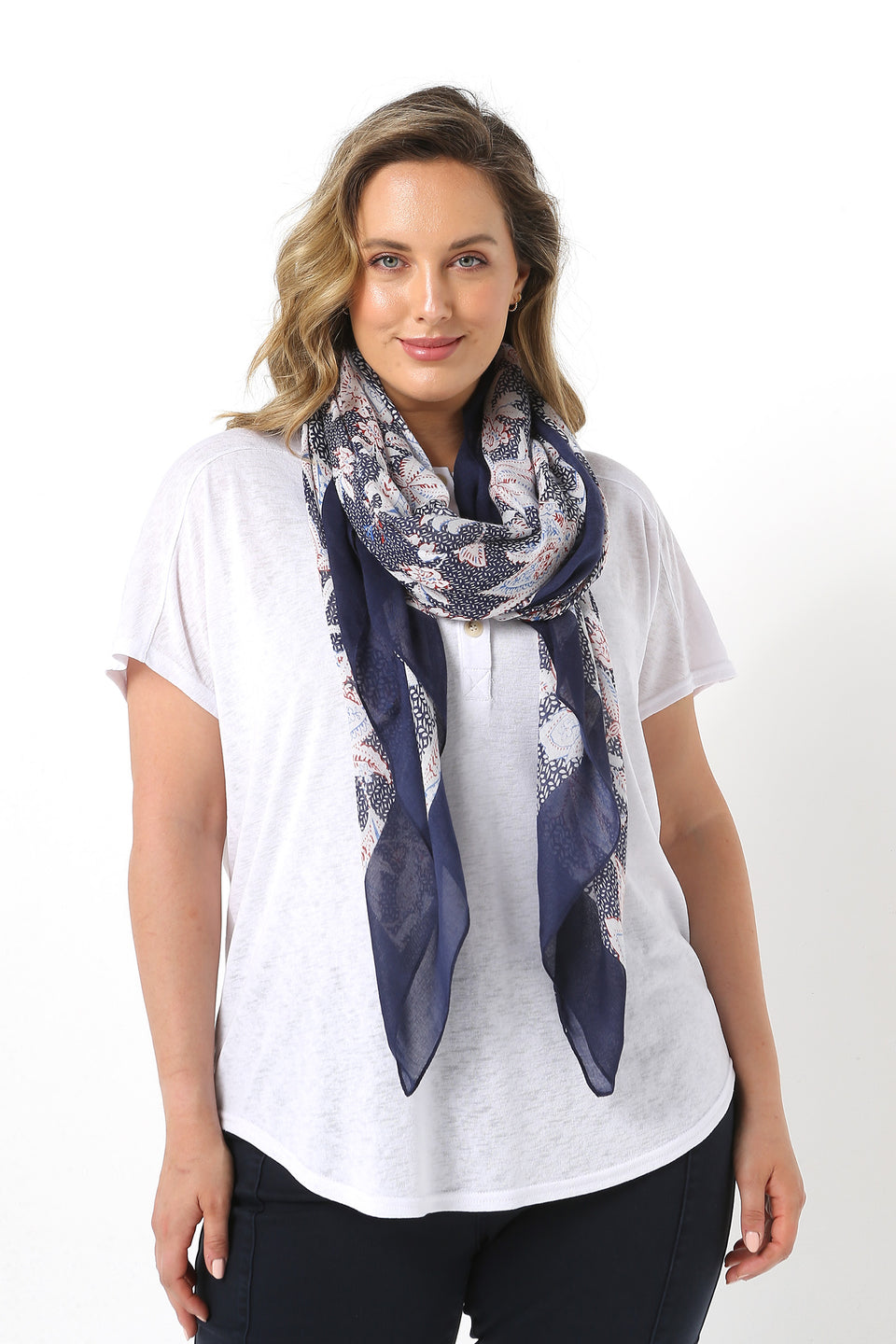 Kamari Scarf – Postie and by WILLA
